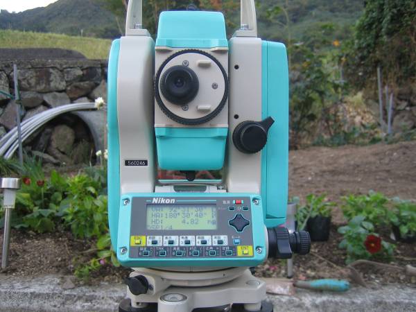 ニコン トータルステーション NST-200CN点検済み(測量、角度計)｜売買されたオークション情報、yahooの商品情報をアーカイブ公開 ...