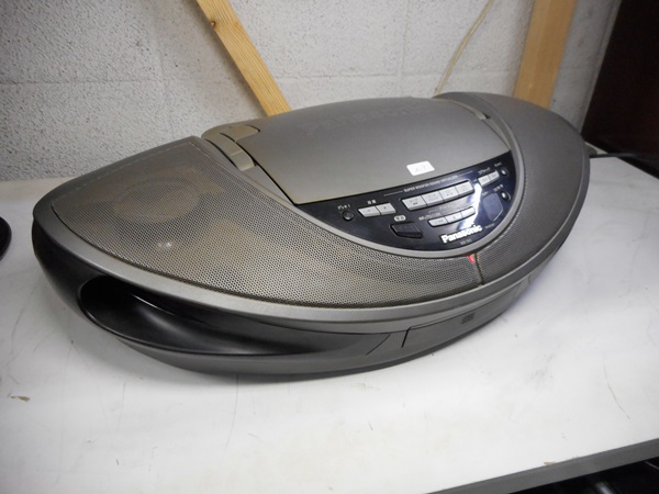 ジャンク堂；Panasonic CDラジカセ RX-ED707 コブラトップA19(ラジカセ)｜売買されたオークション情報、yahooの商品情報をアーカイブ公開 - オークファン（aucfan ...