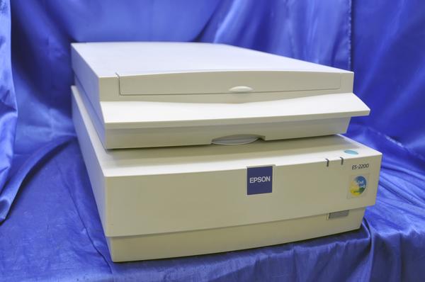 EPSON/A4カラースキャナ ES-2200 透過原稿ユニット搭載 Y0527D(フラットベッドスキャナ)｜売買されたオークション情報 ...
