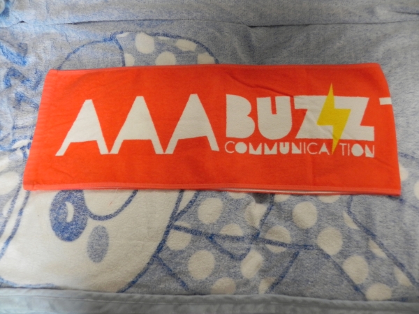 AAA/ Buzz Communication 2011 マフラータオル 赤(タレントグッズ)｜売買されたオークション情報、yahooの商品情報をアーカイブ公開 - オークファン（aucfan ...