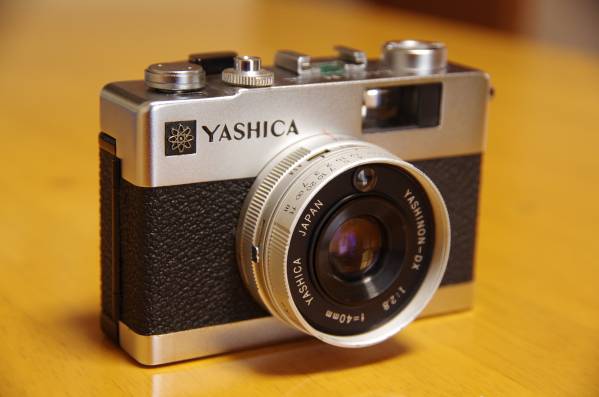 YASHICA ELECTRO 35MC ヤシカ エレクトロ 1:2.8 f=40mm(コンパクトカメラ)｜売買されたオークション情報、yahooの商品情報をアーカイブ公開 - オークファン ...
