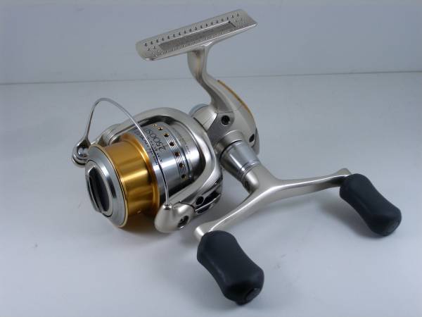 程度良 06 ツインパワー Mg 2500 SDH Wハンドル(シマノ)｜売買されたオークション情報、yahooの商品情報をアーカイブ公開 - オークファン（aucfan.com）