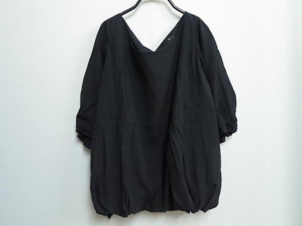 ソブ Sov. バルーン ブラウス sizeF/黒(女性用)｜売買されたオークション情報、yahooの商品情報をアーカイブ公開 - オークファン（aucfan.com）