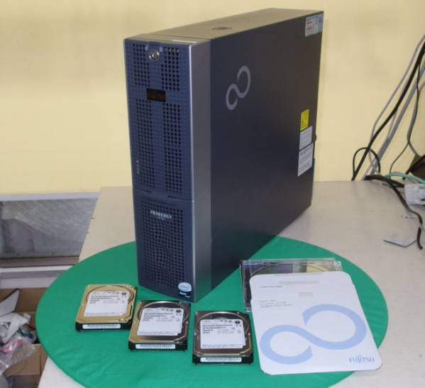 富士通 PRIMERGY TX120 2003Server おまけドライブ3ケ付(富士通)｜売買されたオークション情報、yahooの商品情報を ...