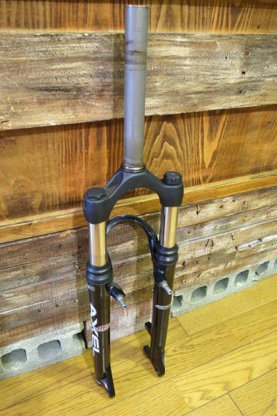 マニトウ MANITOU AXEL フロントフォーク(サスペンションフォーク)｜売買されたオークション情報、yahooの商品情報をアーカイブ ...