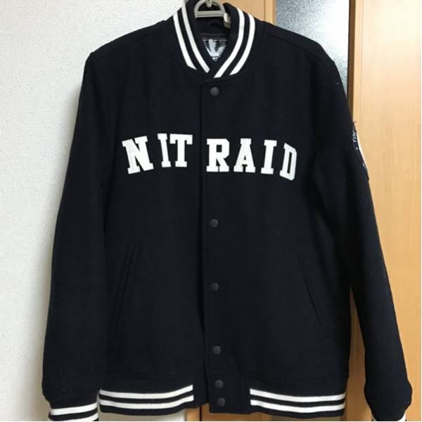 nitraid スタジャン Mサイズ(ナイトレイド)｜売買されたオークション情報、yahooの商品情報をアーカイブ公開 - オークファン（aucfan.com）