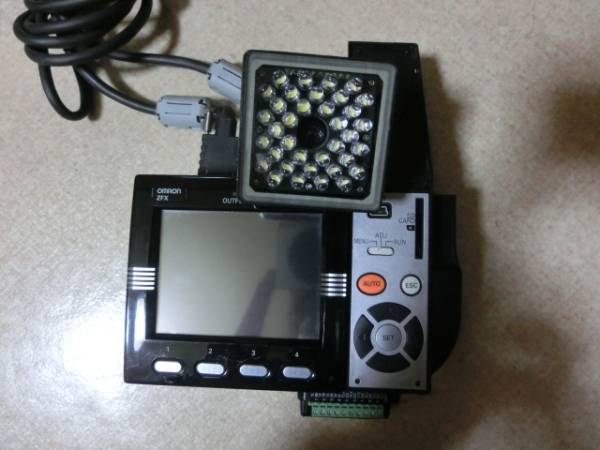 OMRON ZFX-C15H ＋ ZFX-SC50 スマートセンサ 液晶モニター体視覚センサ 一式 複数セットあります 割安(その他)｜売買さ ...