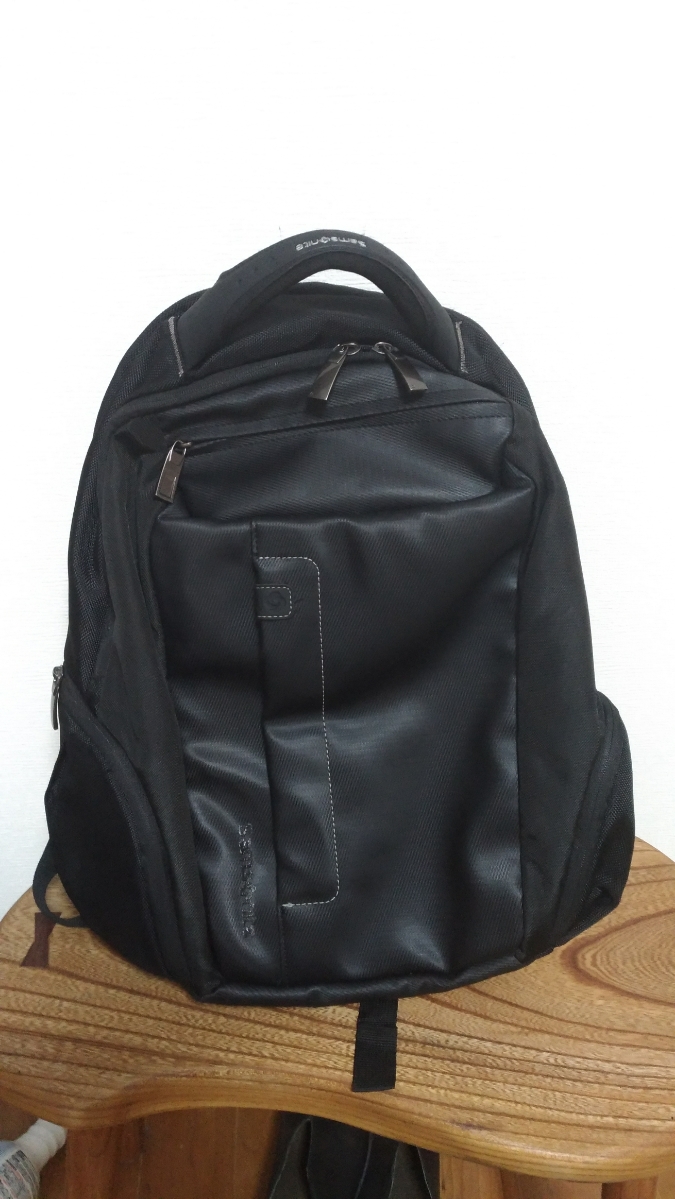 サムソナイト ローカス ラップトップバックパック リュックサック Samsonite(かばん、バッグ)｜売買されたオークション情報、yahooの商品情報をアーカイブ公開 - オークファン ...