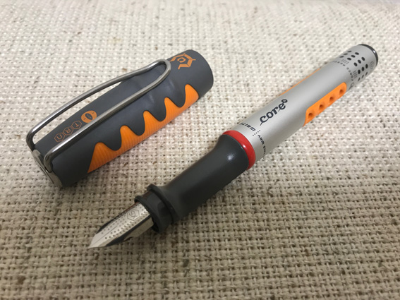 rotring CORE エタニュウム XS 品 / ロットリング / コア / 万年筆(万年筆一般)｜売買されたオークション情報、yahooの商品情報をアーカイブ公開 - オークファン ...