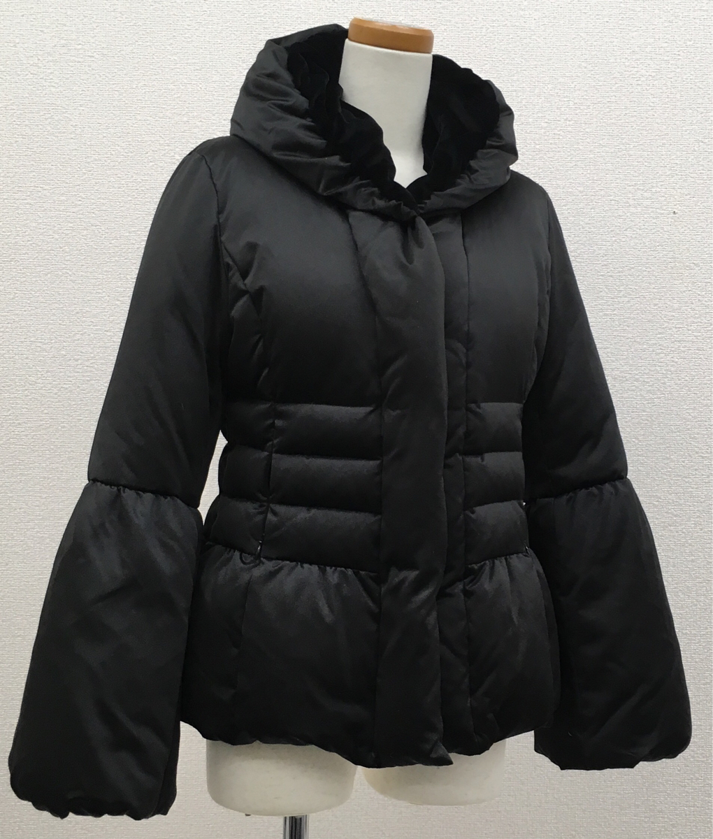 超 トゥービーシック/TO BE CHIC フード付きダウンコート ブラック 三陽商会/高級品(TO BE CHIC)｜売買されたオークション情報、yahooの商品情報をアーカイブ公開 ...