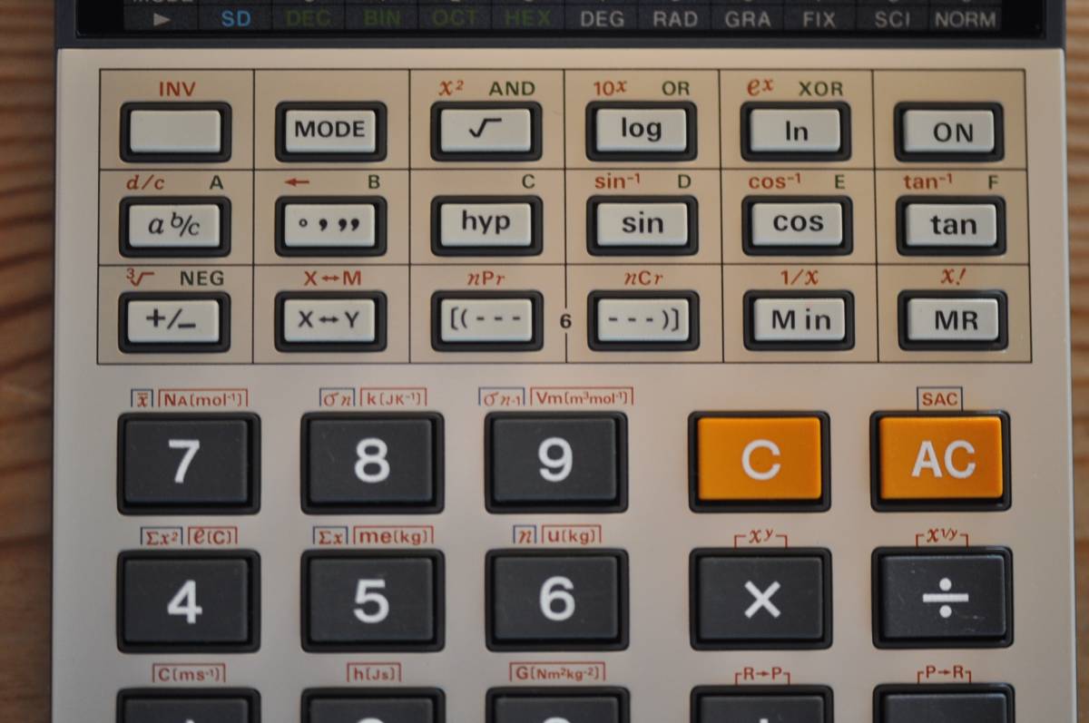 関数電卓 カシオCASIO FX-650 海外仕様 英語取説付 品(カシオ)｜売買されたオークション情報、yahooの商品情報をアーカイブ公開 ...