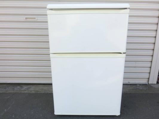 SANYO サンヨー 小型 冷凍冷蔵庫 65L 2ドア SR-70DF W 1998年製 現状品 N3384(100リットル未満)｜売買されたオークション情報、yahooの商品情報をアーカイブ ...