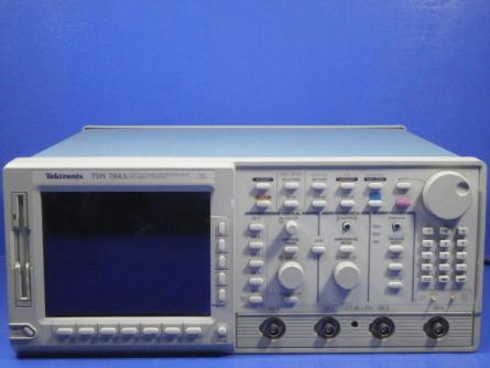 Tektronix TDS784A OSCILLOSCOPE 1GHz 4GS/s(その他)｜売買されたオークション情報、yahooの商品情報 ...