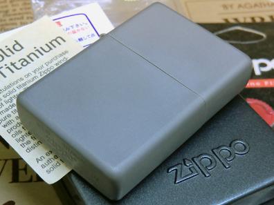 稀少 2001 SOLID TITANIUM Zippo ♯110初期 ソリッドチタニウム ソリッドチタン 無地 プレーン 生産終了 廃盤モデル 専用箱付 2(その他)｜売買されたオークション ...