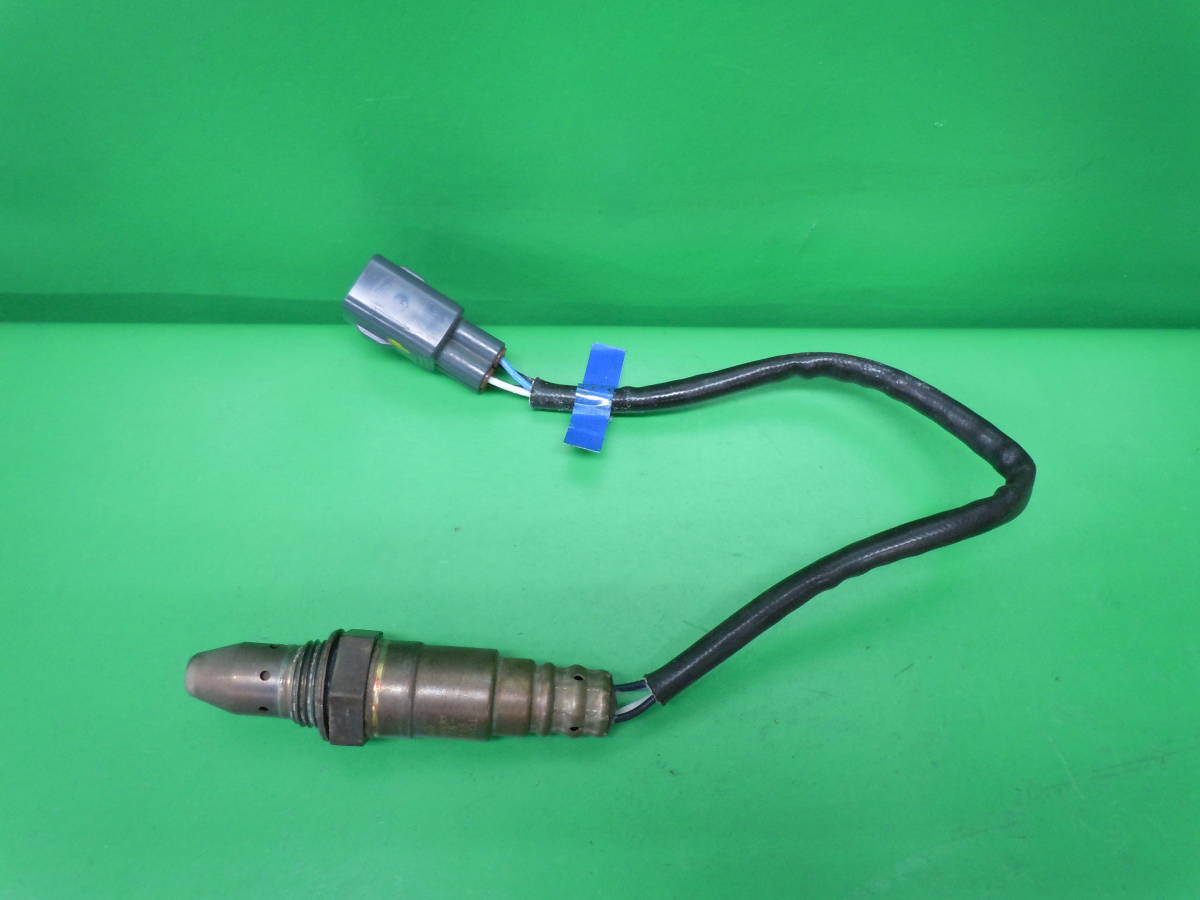 ZVW30 プリウス G's 後期 純正 O2センサー エキマニ側 89467-52060 T-1113(トヨタ用)｜売買されたオークション ...