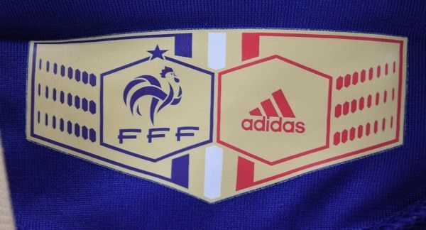 メール便可 adidas FFF サッカー フランス代表 ホームレプリカ 半袖 ジャージ 130cm 180730 キッズ kst1185 ...