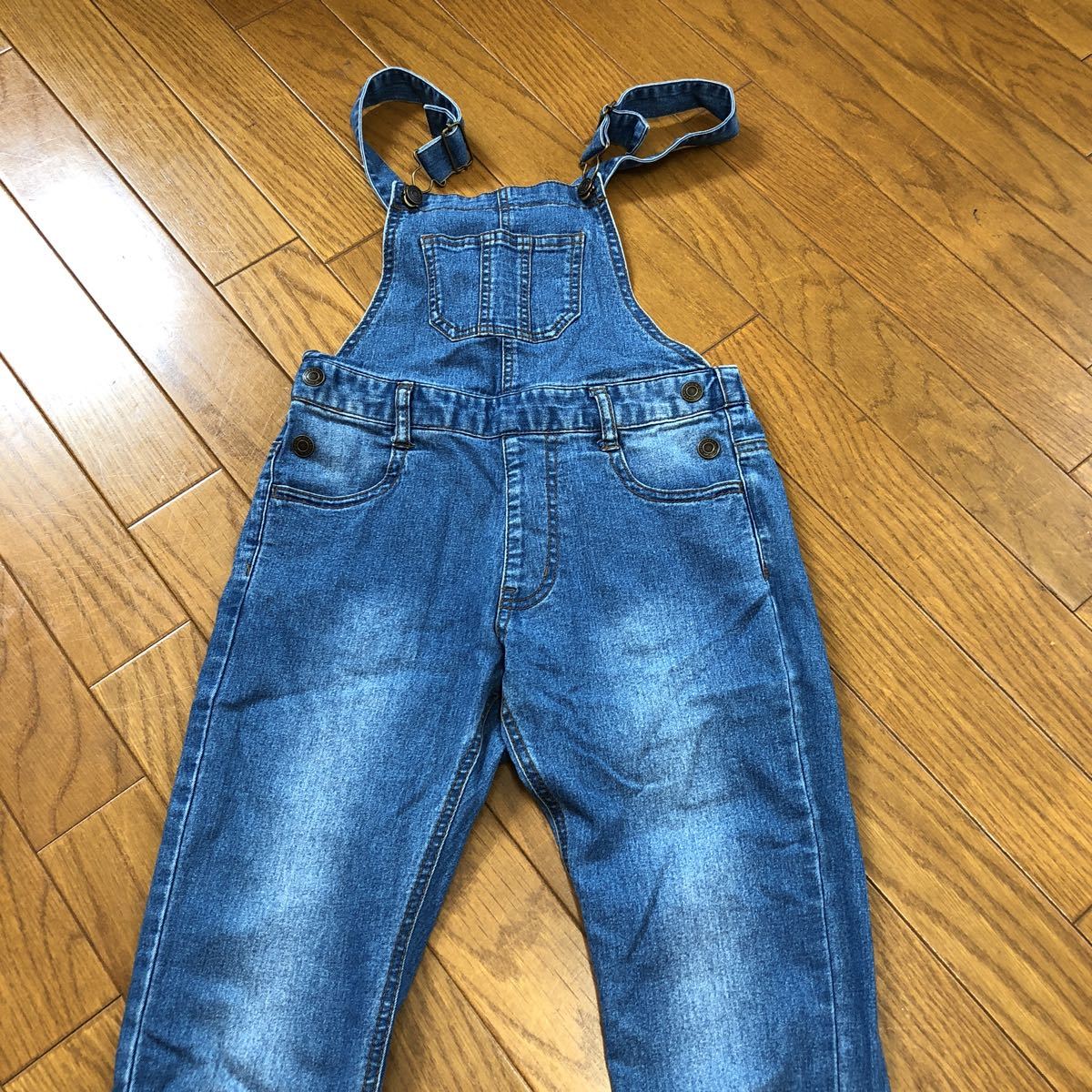 GLOBAL WORK グローバルワーク キッズ デニムサロペット 120 130 140(120（115～124cm）)｜売買されたオークション情報、yahooの商品情報をアーカイブ公開 ...