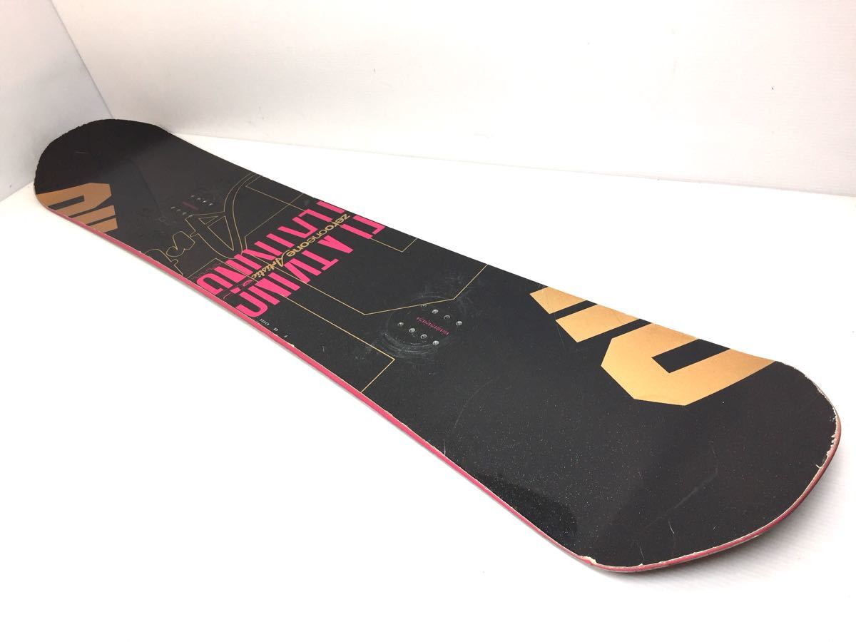 #0542 訳あり ZEROONEONE 011 ゼロワンワン ARTISTIC アーティスティック 148㎝ ツインチップ スノーボード ...