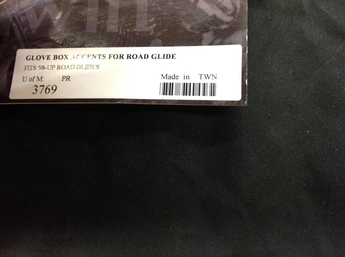 98upロードグライド用 グローブボックスアクセント クリアキン製 品番3769(サドルバッグ、サイドバッグ)｜売買されたオークション情報、yahooの商品情報をアーカイブ公開 ...