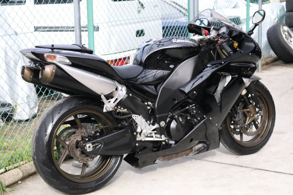 KAWASAKI ZX-10R NINJA D型 車検H32年5月 マレーシア仕様(751cc以上)｜売買されたオークション情報、yahooの ...