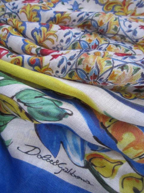 クローゼット整理 DOLCE＆GABBANA 90%modal 10%cashmere 超大判ロングストール 試着のみ(女性用)｜売買された ...