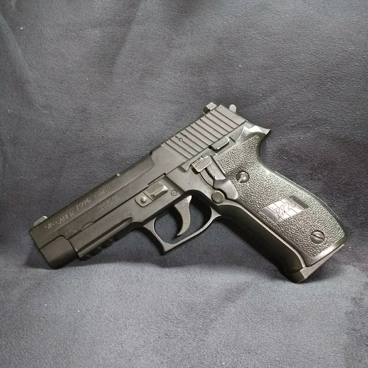 東京マルイ SIG SAUER P226 RAIL ガスブローバック ハンドガン 品 動作良好(ガスガン)｜売買されたオークション情報 ...