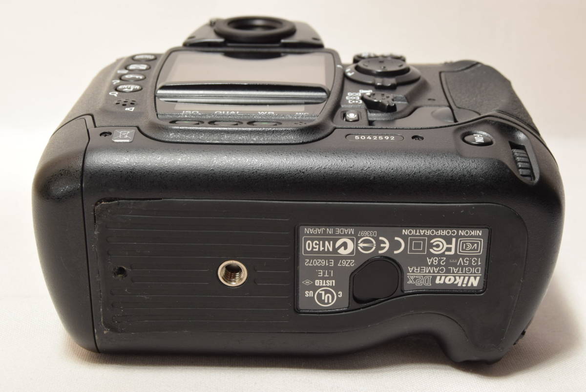 現状品 Nikon ニコン D2X ボディ 2722(ニコン)｜売買されたオークション情報、yahooの商品情報をアーカイブ公開 - オークファン（aucfan.com）