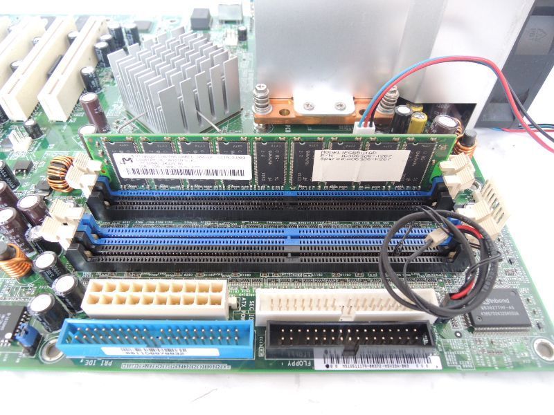 Fujitsu Siemens D1755 S478 Pentium4 マザーボード Pen4-3GHzクーラー/1G MEM/電源/フロント ...