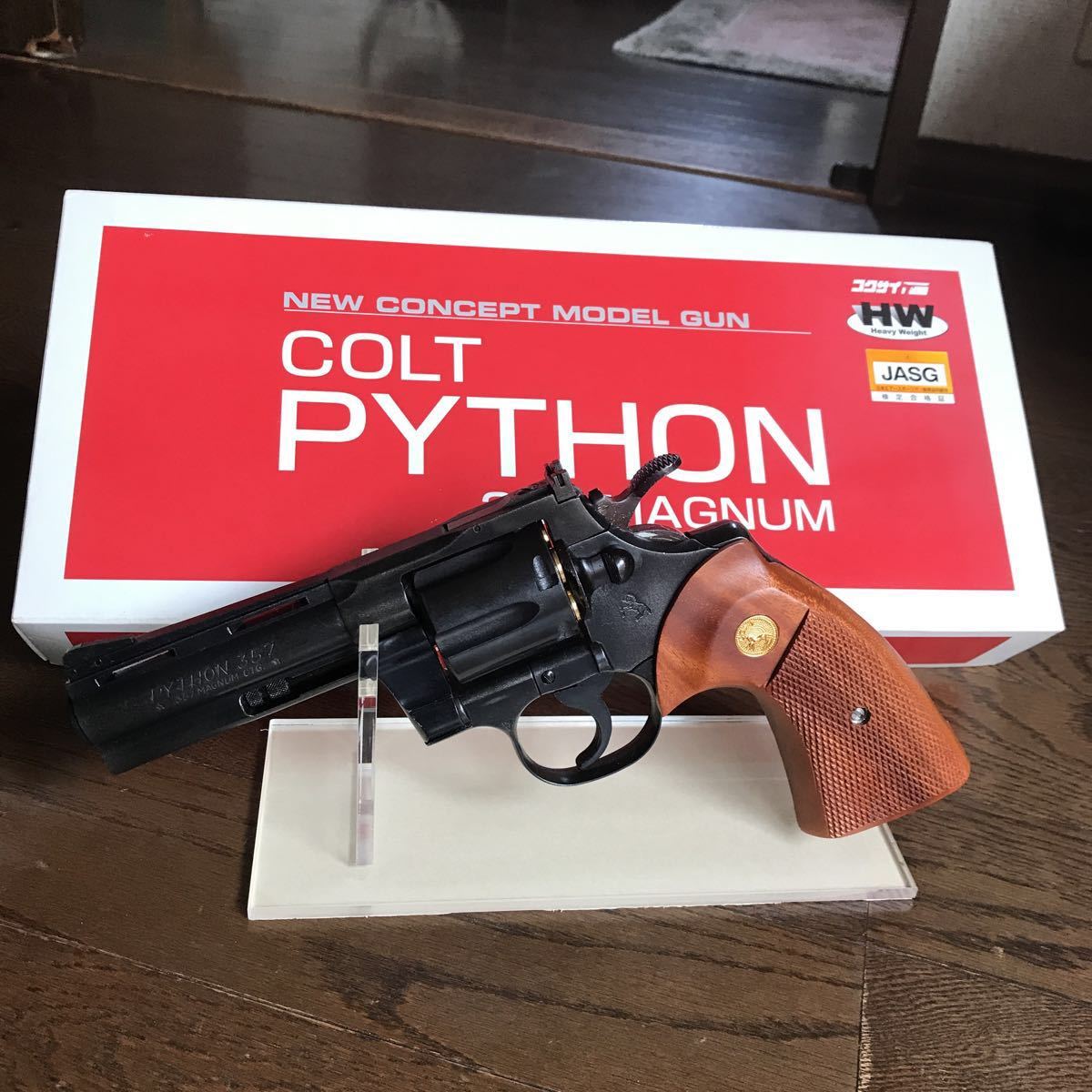 コクサイ コルト パイソン 357 マグナム 4インチ モデルガン HW 木製グリップ(モデルガン)｜売買されたオークション情報、yahooの商品情報をアーカイブ公開 - オークファン ...