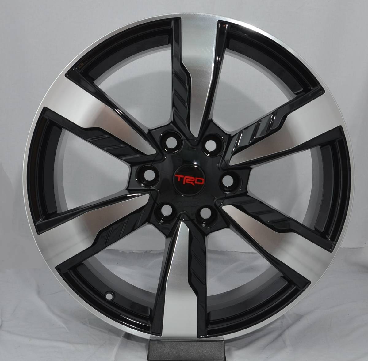 ラスト TRD - プラド 150 120 系 / FJ クルーザー / サーフ 等に 20インチ R20 20x8.5J +18 6h ...