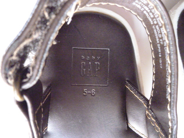 baby GAP ベビー ギャップ サンダル シューズ 5-6 12.5-13.5cm(12cm～)｜売買されたオークション情報、yahooの商品情報をアーカイブ公開 - オークファン ...