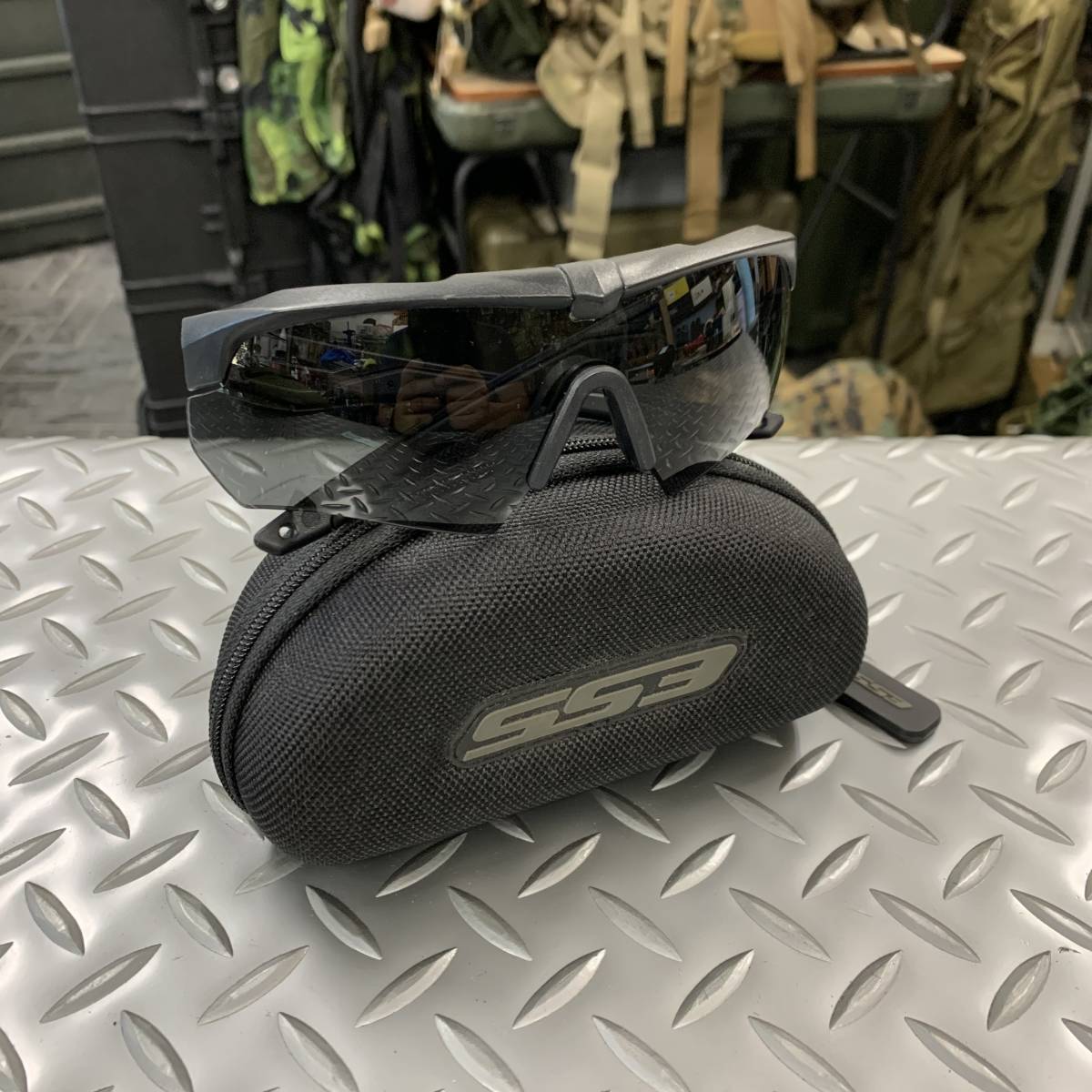 米軍放出 ESS/CROSSBOW BallisticSafetyGlasses クロスボウサングラス APEL/スモーク(その他)｜売買され ...