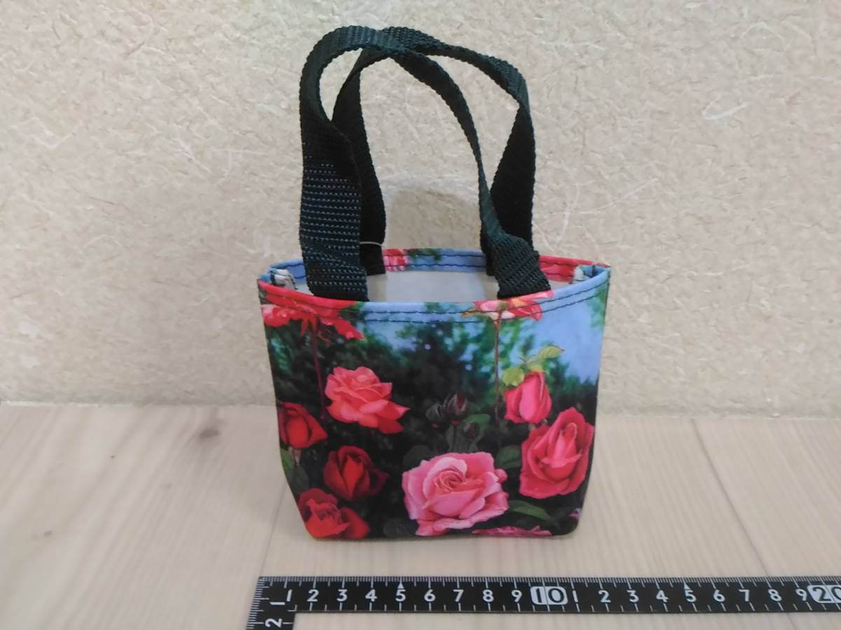 陸 SALAMANDER GRAPHIX Bruce Harman “Roses Garden” マイクロ ミニ トート バッグ(布製)｜売買 ...