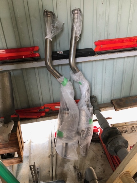 ロッソモデロ Drago マフラー LEXUS レクサスLS460 前期 中期タイプ 重低音(マフラー本体)｜売買されたオークション情報、yahooの商品情報をアーカイブ公開 - オークファン ...