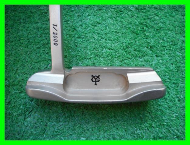 2000 CHAMPION GIANTS GP-I パター 6922(その他)｜売買されたオークション情報、yahooの商品情報をアーカイブ公開 - オークファン（aucfan.com）