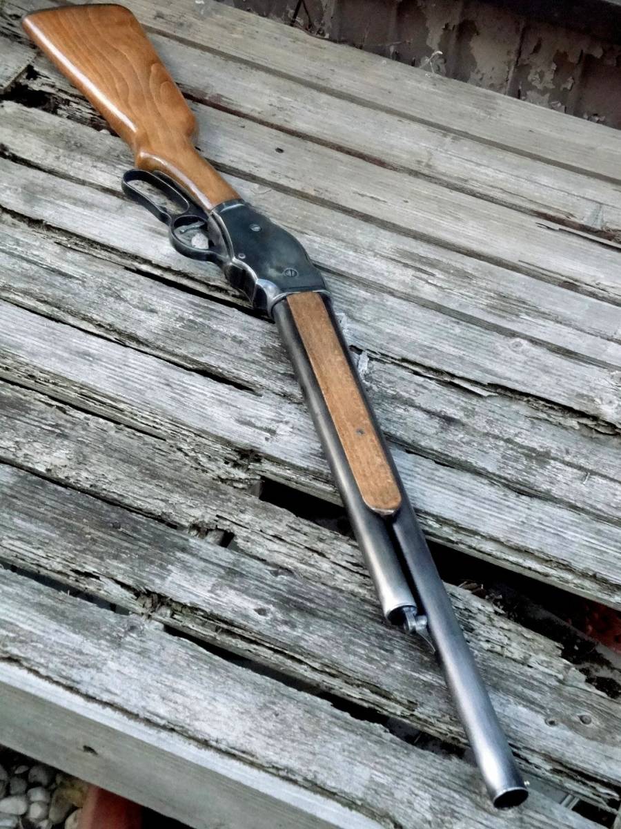 超絶 S&T M1887 ブルーイングカスタム ブルー液 金属パーツ黒染め＆木製品イチから仕上げ直し 重量UP 外装カスタム ガーズガン(ガ ...