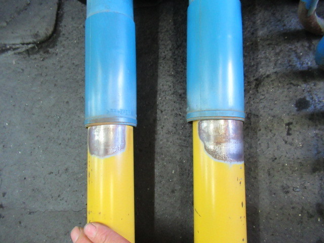 A0823-M デリカ D5 CV5W ビルシュタイン サスペンション ショック アブソーバー スプリング 4WD ガソリン車 1台分 ...