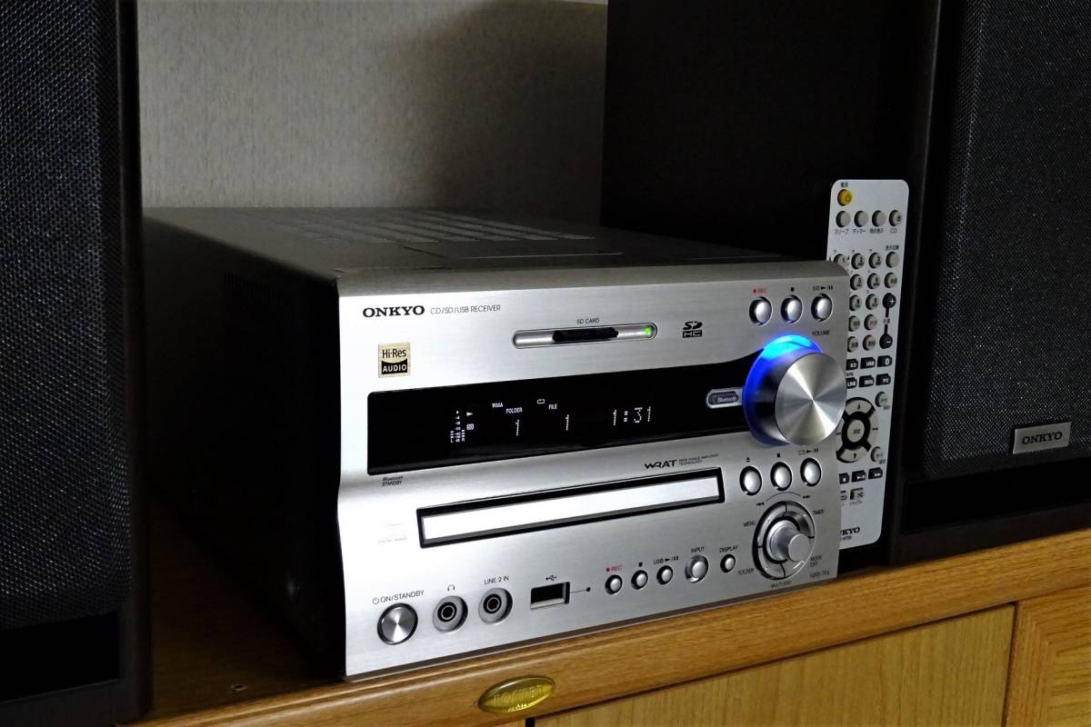 ほぼ ミニコンポ ONKYO オンキョー X-NFR7FX コンポセット(システムコンポ)｜売買されたオークション情報、yahooの商品情報をアーカイブ公開 - オークファン（aucfan.com）