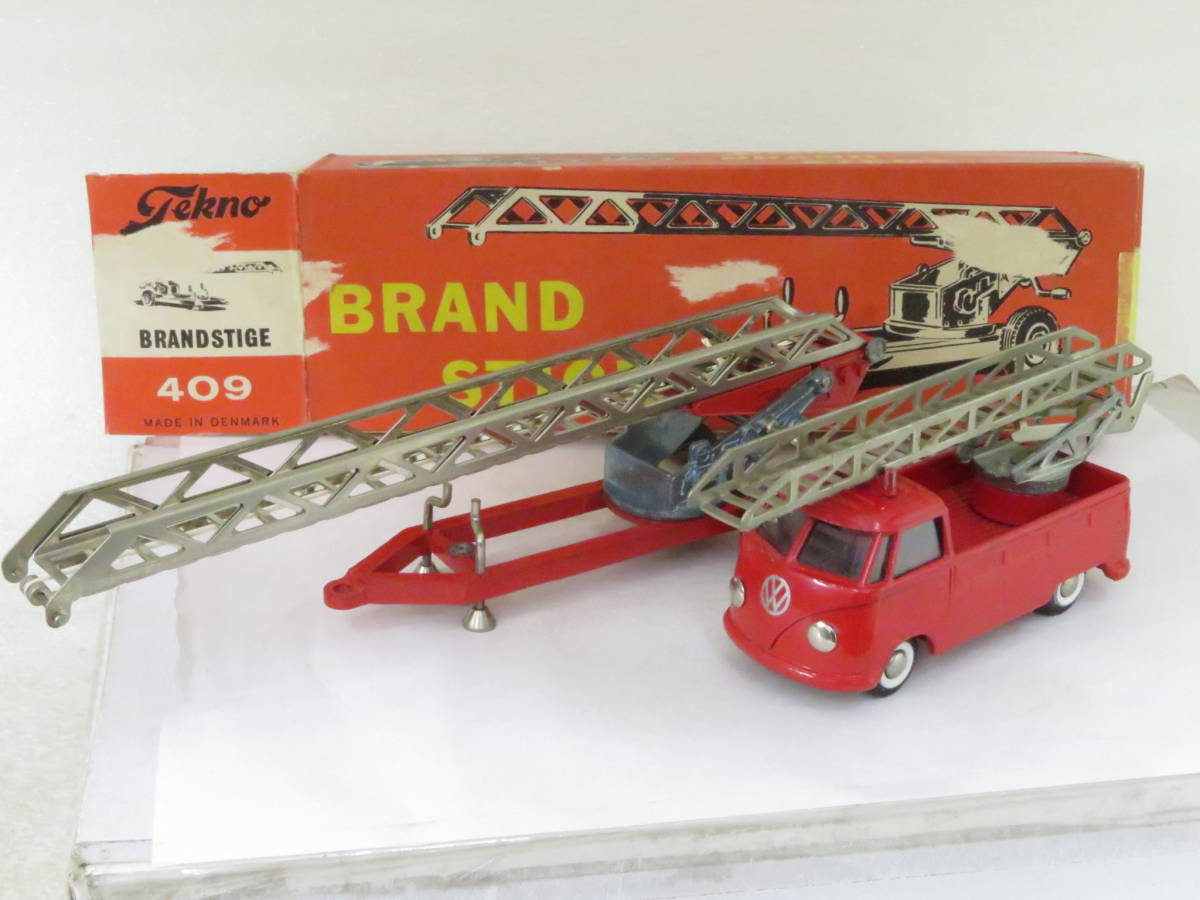 / Tekno VW ワーゲン 消防+BRAND STIGE 箱付 1/43 デンマーク製 サイレ(商用車、公用車)｜売買されたオークション ...