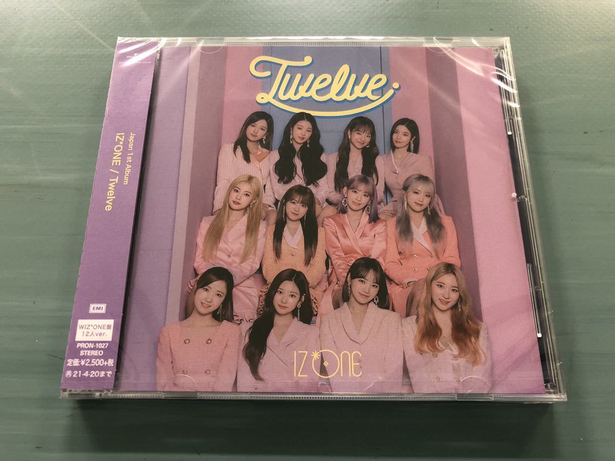 IZ ONE 1st Album Twelve WIZ ONE盤CD 宮脇咲良 矢吹奈子 本田仁美 キム ミンジュ チャン ウォニョン チェ ...