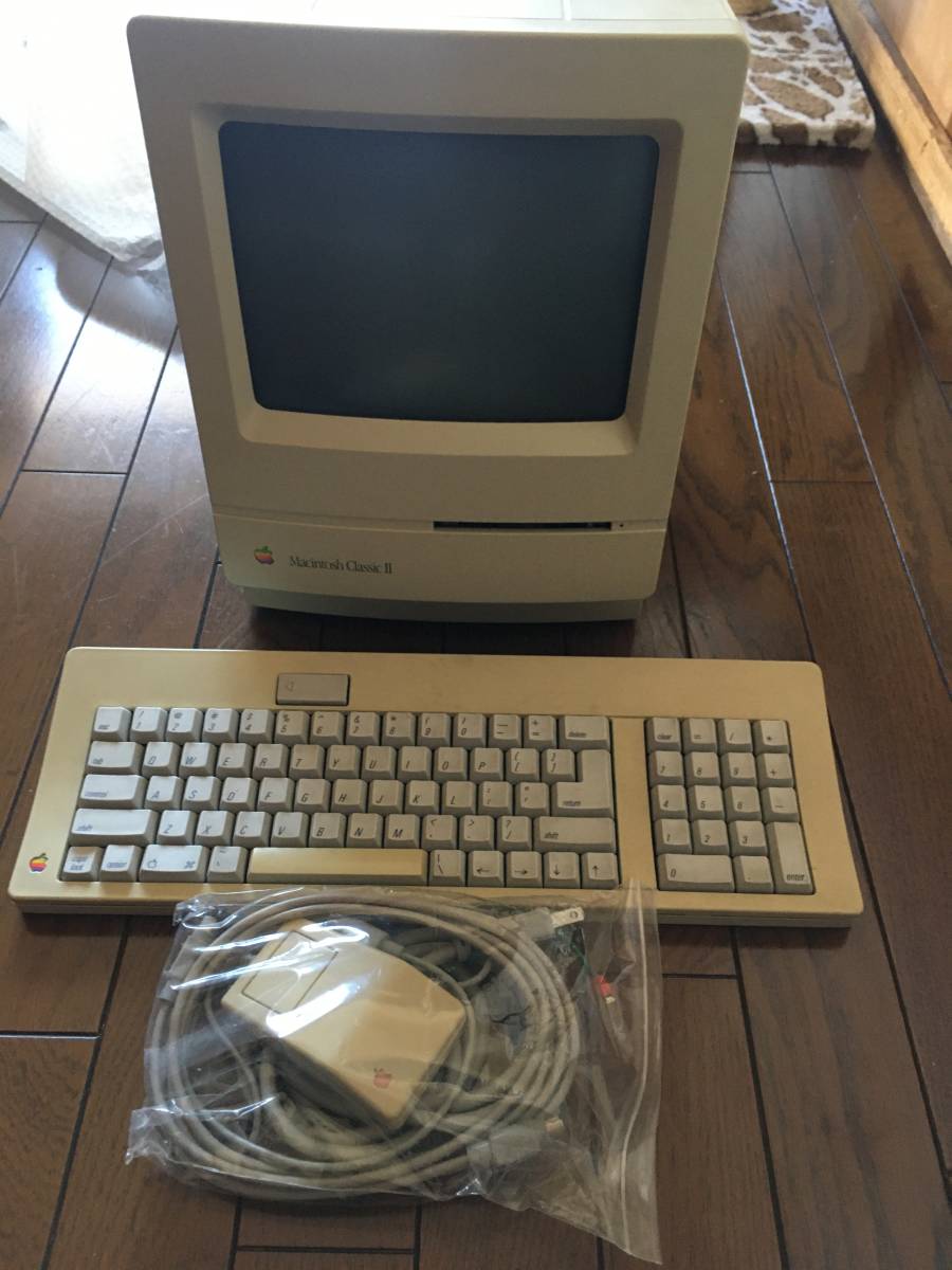 Macintosh Classic Ⅱ(68k)｜売買されたオークション情報、yahooの商品情報をアーカイブ公開 - オークファン ...