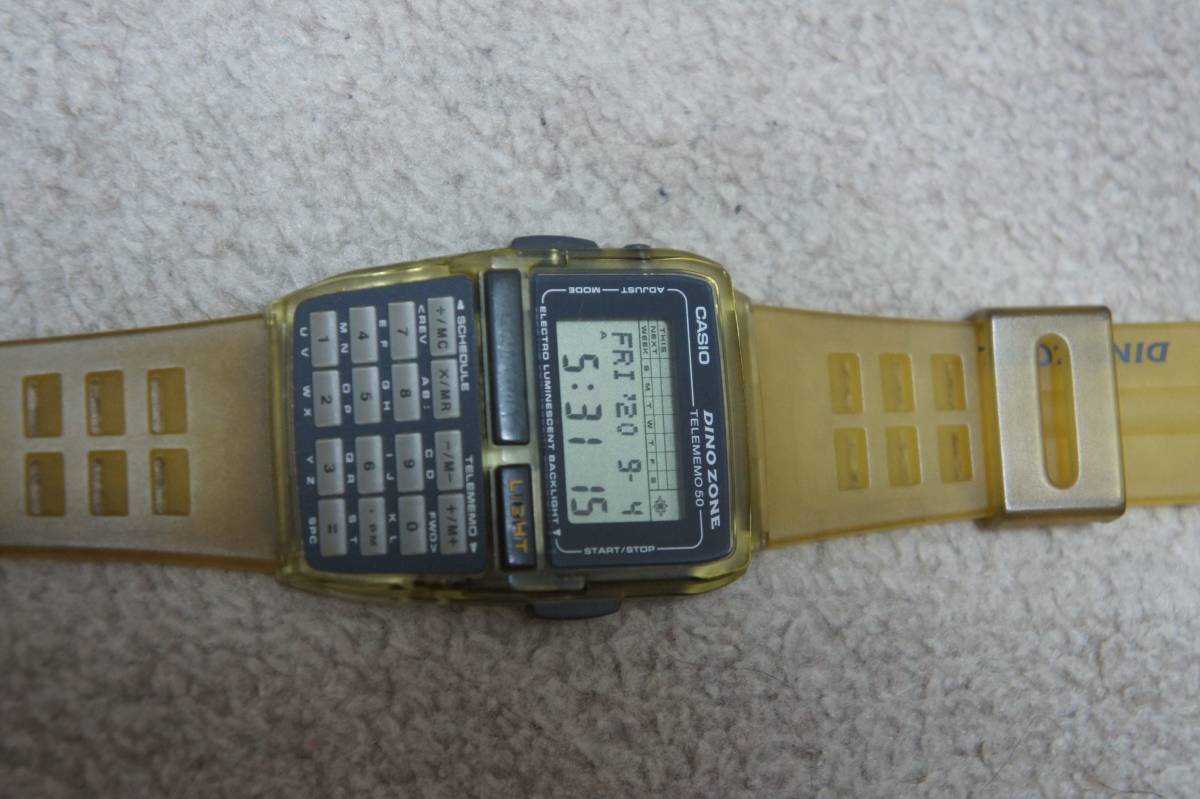 casio DINOZONE データバンク 黄色 LIGHT 恐竜シリーズ カシオ ディノゾーン(データバンク)｜売買されたオークション情報 ...