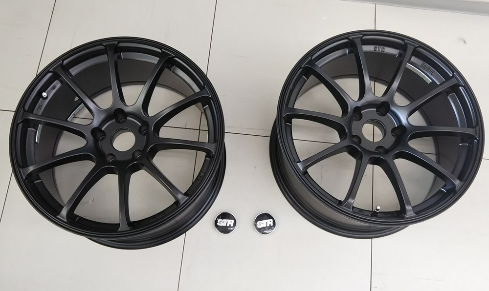 STR WHEELS 18インチ 8.5J 5穴 PCD 114.3 +0 ドリフト スカイライン GTR シルビア ローレル Z 33 Z ...