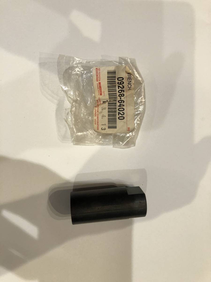 トヨタ インジェクション ノズル SST ソケット 09268-64020 送料安い ￥520 ランクルなどに(その他)｜売買された ...