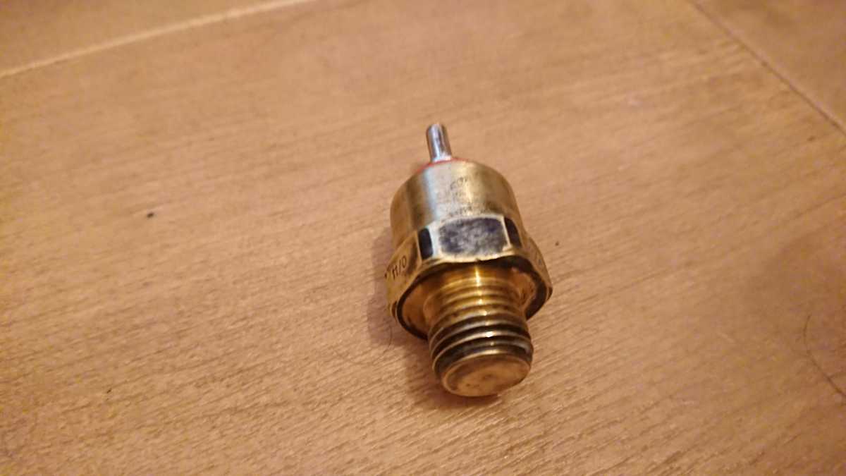 ベンツ w108 w109 w111 w116 w114 w123 w126 r107 サーモスイッチ ファンスイッチ 水温センサー ...
