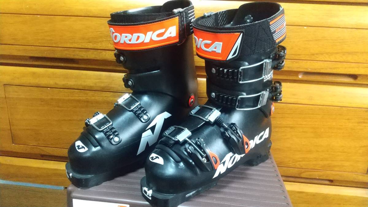 ノルディカ ドーベルマン WC100(25.0cm)｜売買されたオークション情報、yahooの商品情報をアーカイブ公開 - オークファン ...