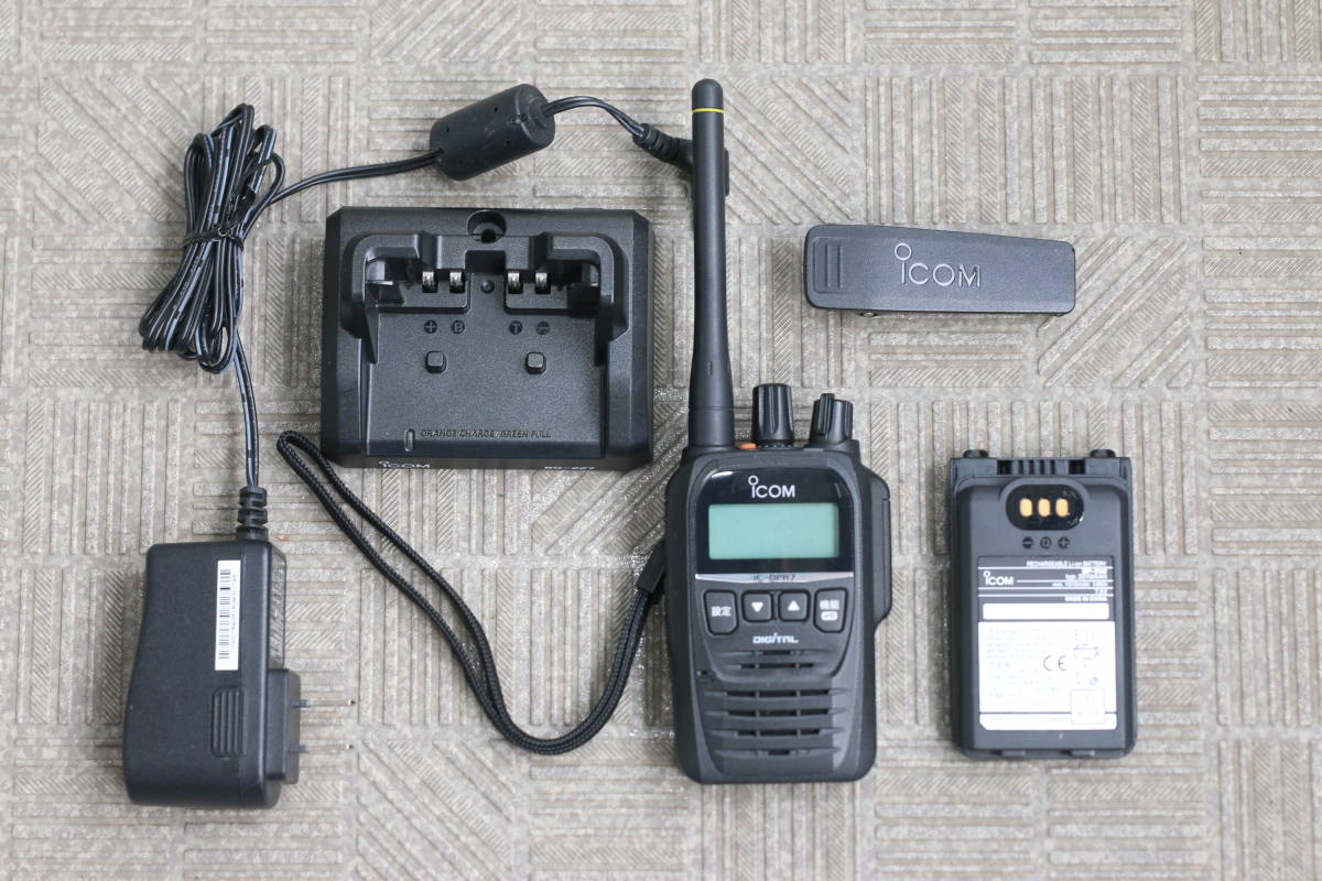 アイコム ICOM デジタル簡易無線機 IC-DPR7 登録局 フルセット 防水 5W(ハンディ)｜売買されたオークション情報、yahooの商品情報をアーカイブ公開 - オークファン ...