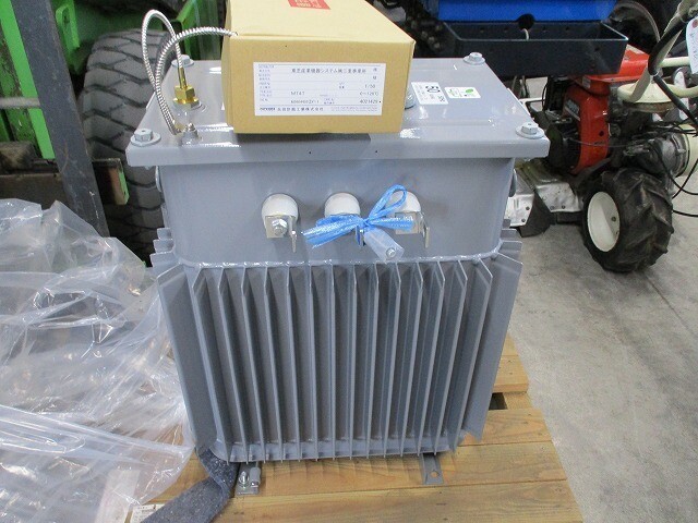 埼玉県行田市引き取り限定 品 TOSHIBA 東芝 変圧器 HCTR-S23TA2 発送不可(発電機、変圧器、充電器)｜売買されたオークション情報、yahooの商品情報をアーカイブ公開 ...