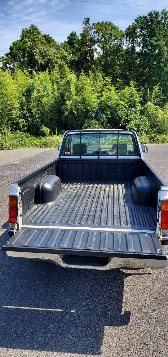 激レア ダットサン 日産 4WD ロングボディ シングルキャブ DX DATSUN ピックアップトラック ロング荷台 D22 QD32(ダットサントラック)｜売買されたオークション情報 ...