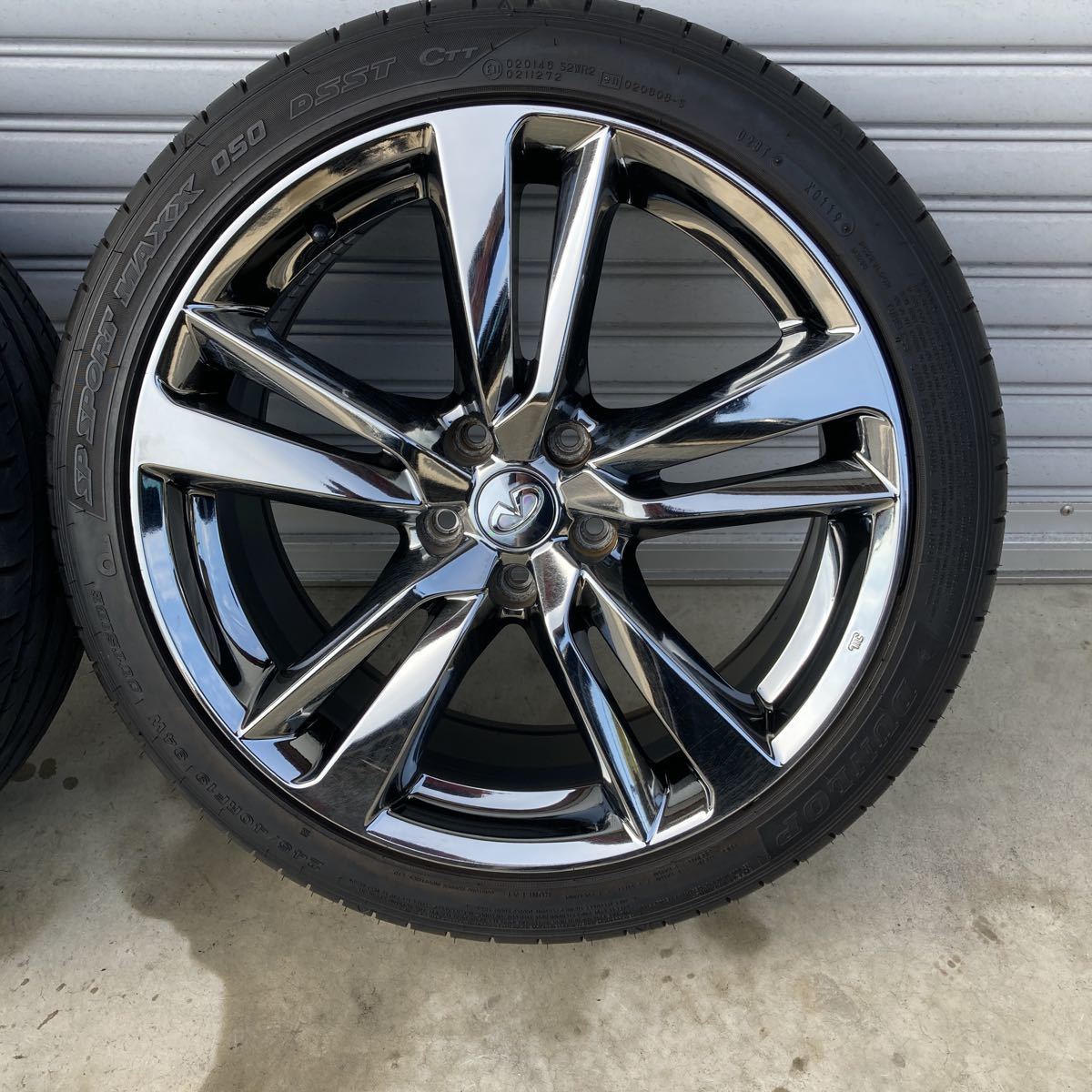 V37スカイライン 日産 純正オプション ホイール 19インチ アルミホイール 400R インフィニティ INFINITY(ラジアルタイヤ ...